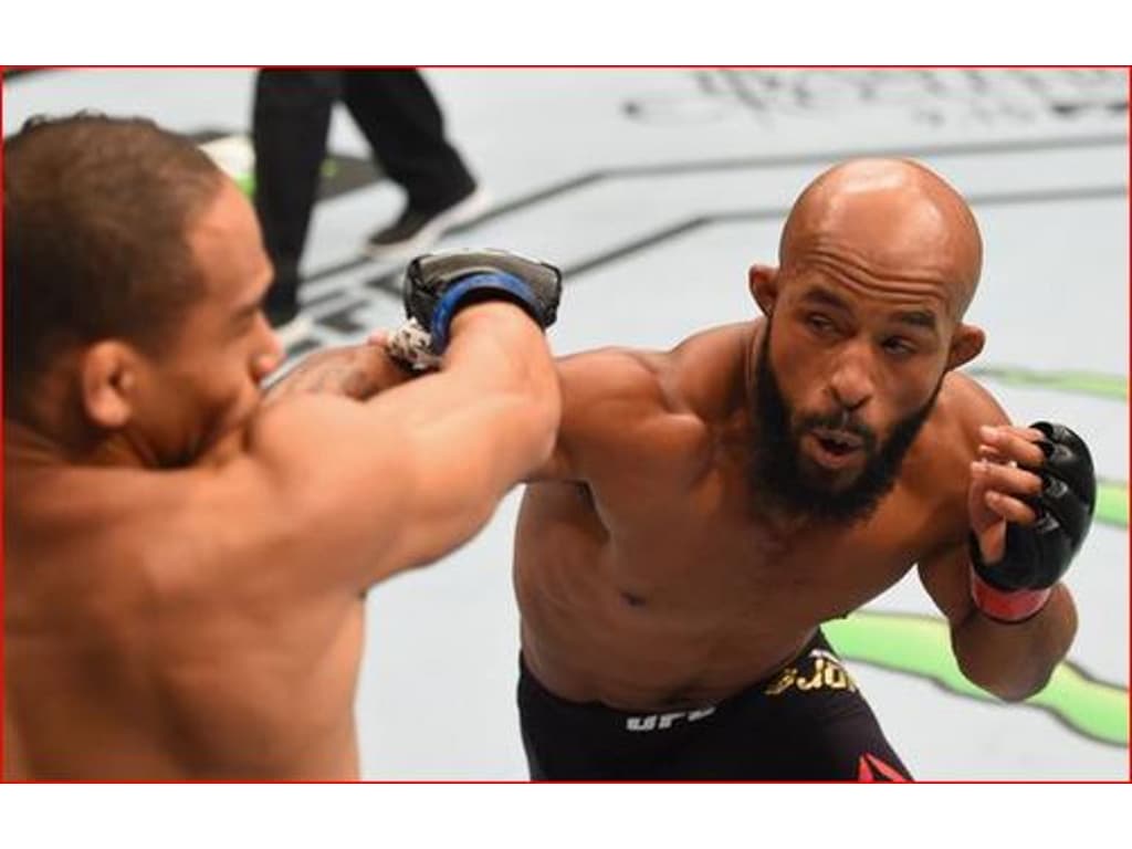 Rival tenta justificar falta de brilho de Johnson: 'É bobo, pai de ...