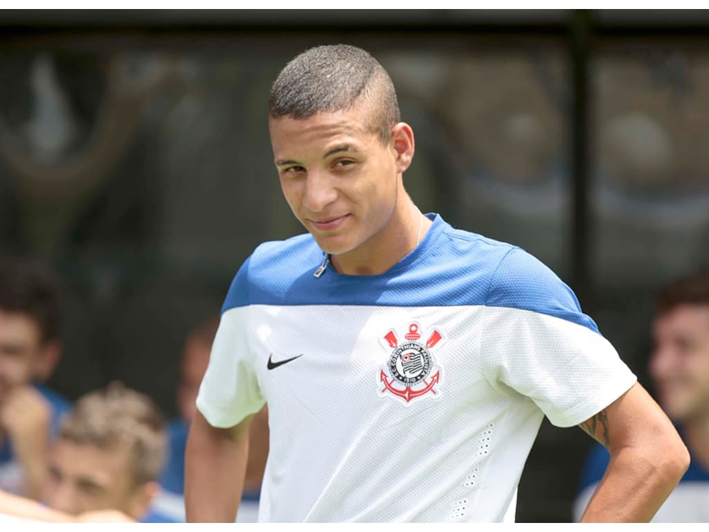 Saimon divulga nota oficial e diz que vídeo íntimo foi filmado há dois ...