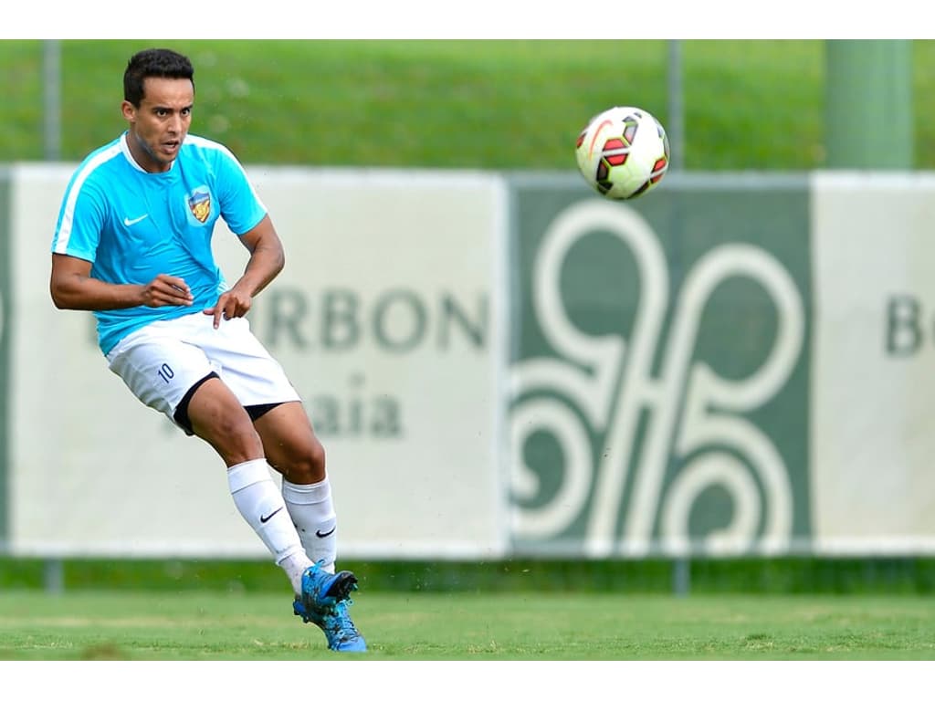 Corinthians muda discurso em dois dias, mas segue otimista por Jadson - Lance!