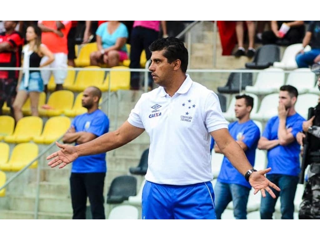 'Temos de repetir o que foi bom este ano em 2019', diz Sidnei Lobo - Lance!