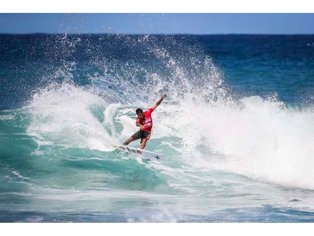 Fanning e Slater se enfrentam em Gold Coast - Lance!