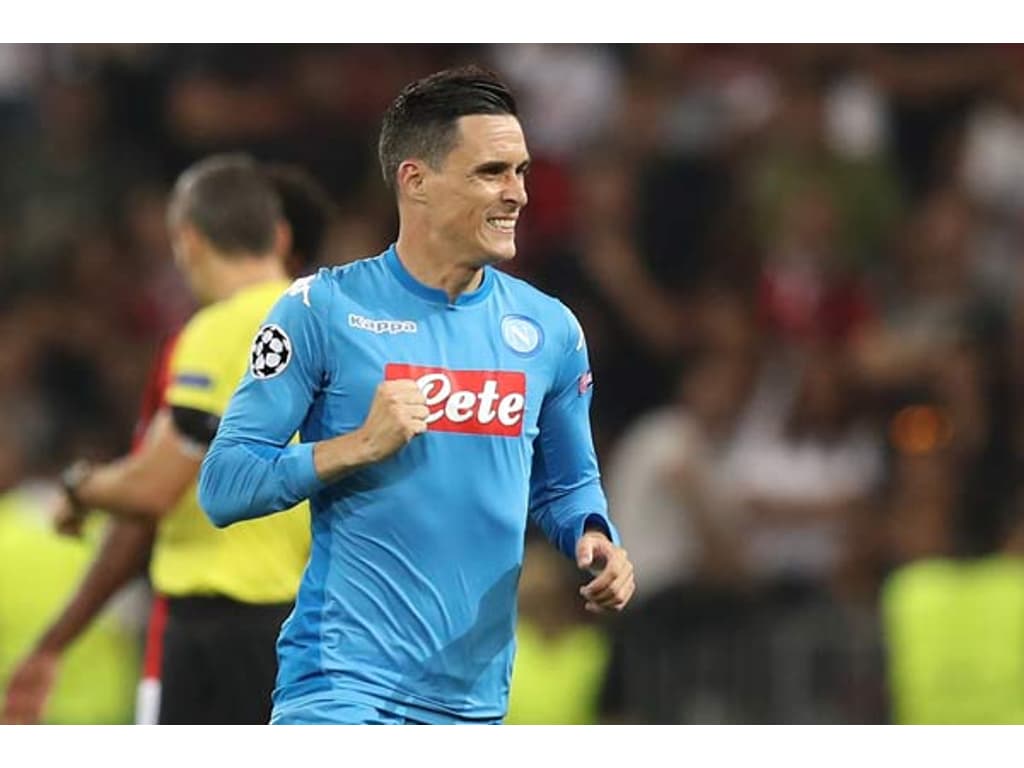 Napoli volta a vencer o Nice e está na fase de grupos da Liga dos ...