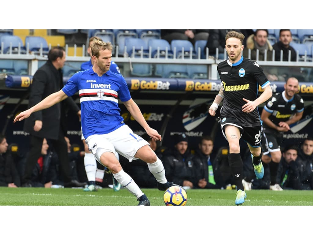 Zagueiro croata anuncia própria contratação: 'Vou jogar no Milan' - Lance!