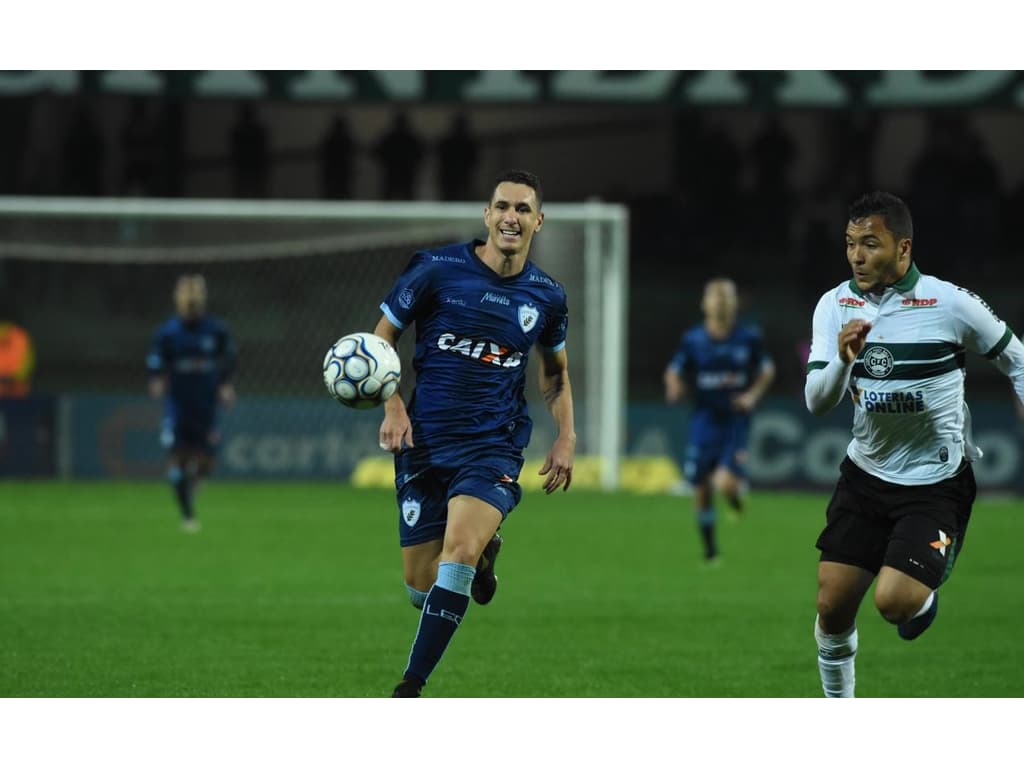 Higor Leite quer usar o bom aproveitamento no ano para ajudar o ...