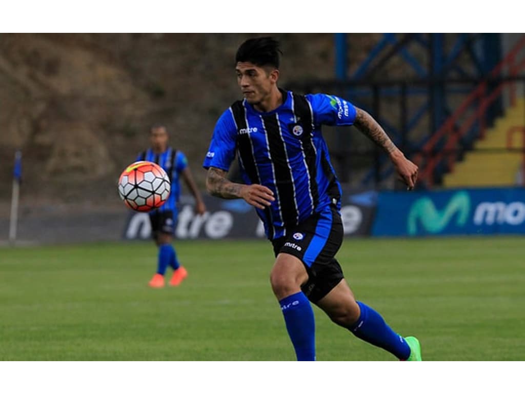 Valber Huerta é reprovado em exame e contratação será reavaliada pelo ...