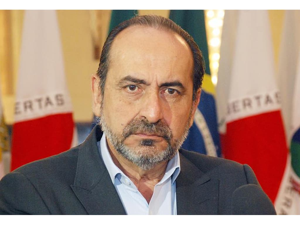 Kalil fala sobre Tardelli no Grêmio e alfineta o francês Anelka - Lance!