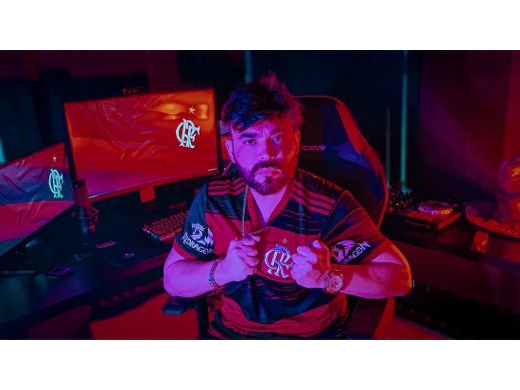 Streamer do Flamengo tem recorde brasileiro reconhecido e tenta ampliar ...