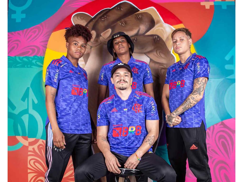 Flamengo lança primeira camisa Pride do clube - Lance!