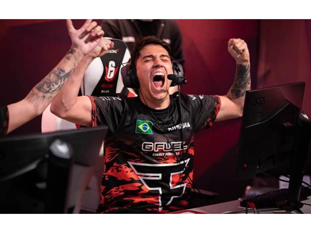 FaZe Clan mantém a liderança e se aproxima de marca histórica no ...