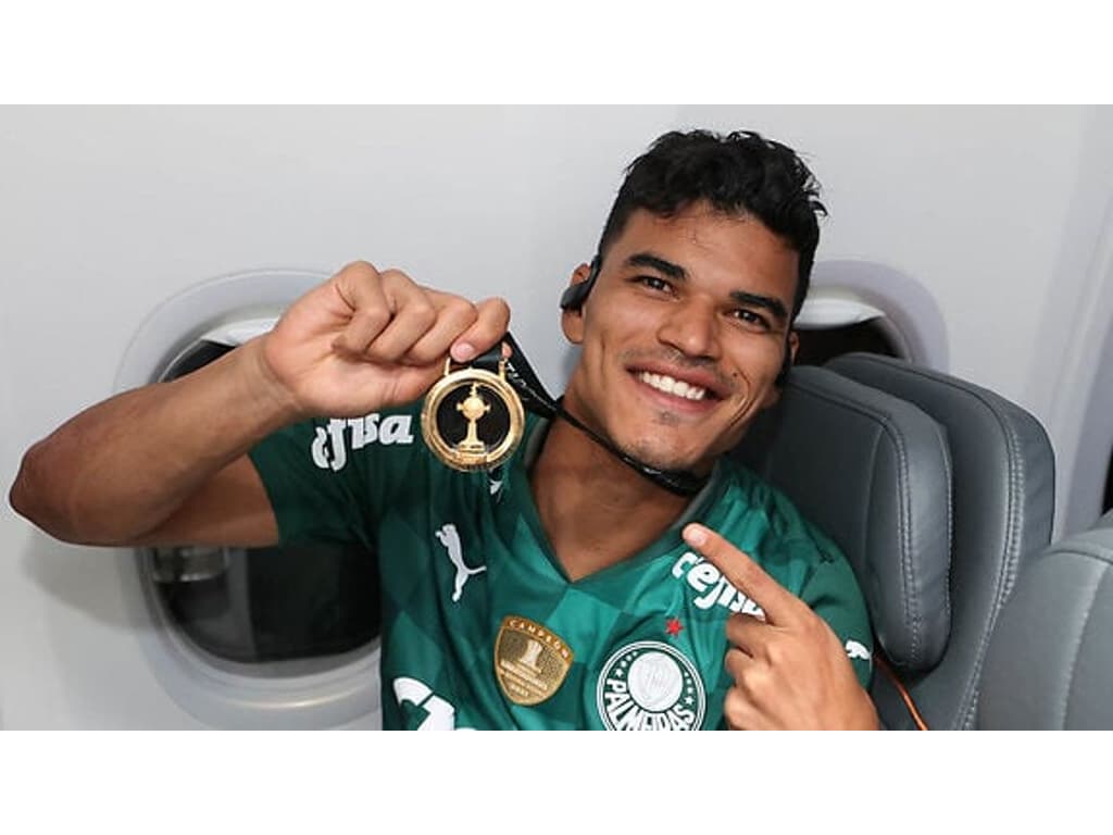 Danilo Barbosa chega ao Rio e se apresenta ao Botafogo nesta quinta ...