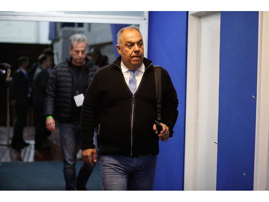 Braz confirma capacidade de 100 mil pessoas em novo estádio do Flamengo ...