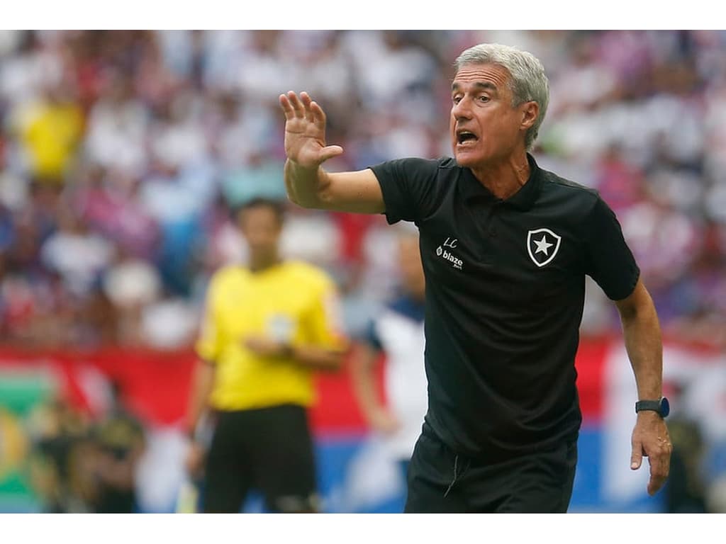Luís Castro analisa jogador do Botafogo: 'É um talento' - Lance!