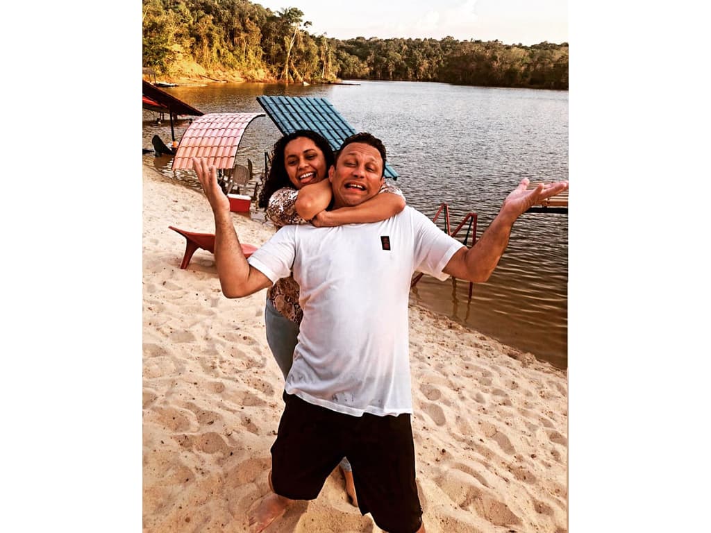 Rebeca Cavalcante recebe visita de Renzo Gracie durante preparação para ...