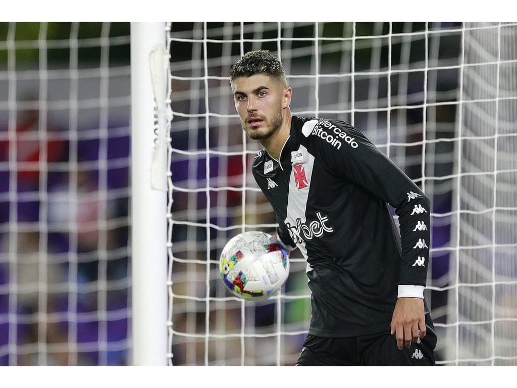 Pedro Raul projeta primeiro gol pelo Vasco para 'tirar o peso' das ...