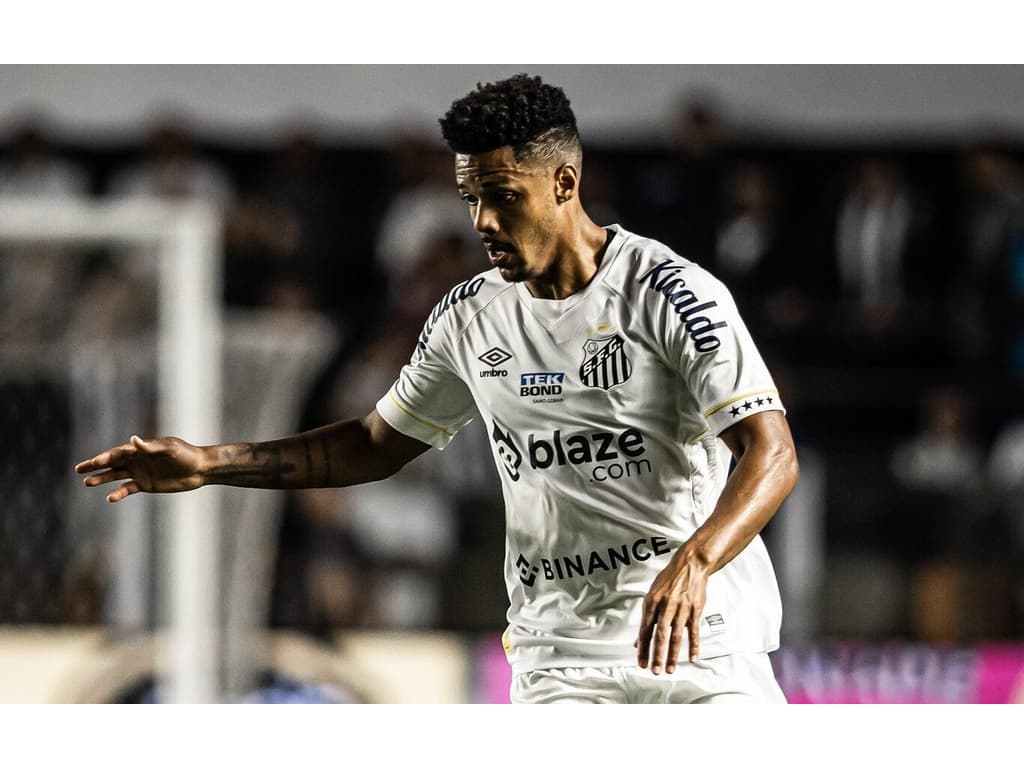 Gabriel Inocêncio diz que Bahia 'veio para se defender' contra Santos e ...
