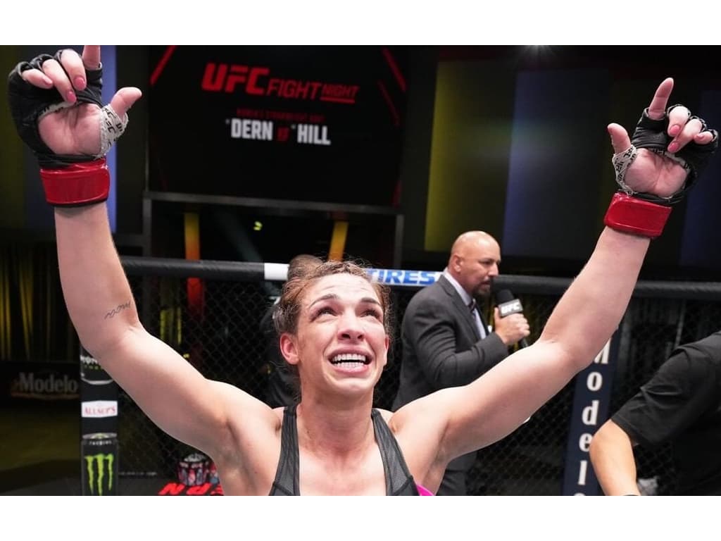 UFC: brasileira Mackenzie Dern derrota americana e fatura bolada por ...