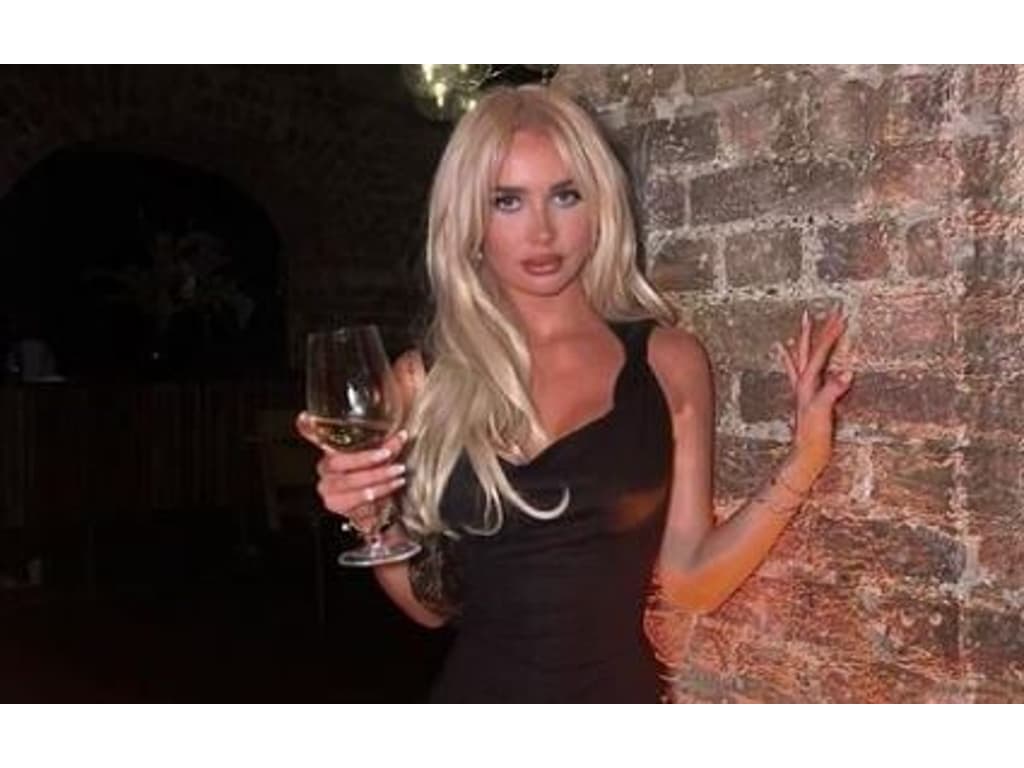 Influenciadora admite que perseguiu atletas do Chelsea