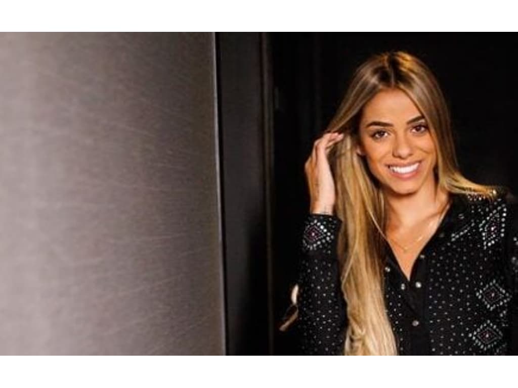 Musa do vôlei, Key Alves vive affair à distância com ator estrangeiro ...