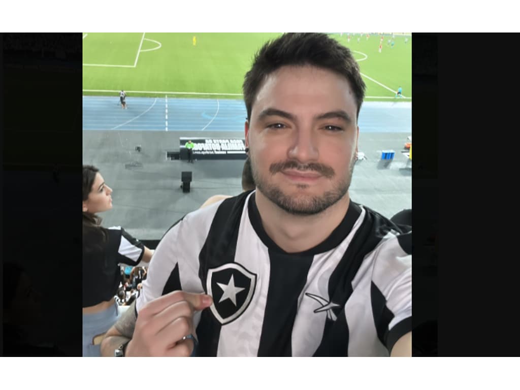 Felipe Neto se emociona com virada do Botafogo, no Nilton Santos: 'Foi ...
