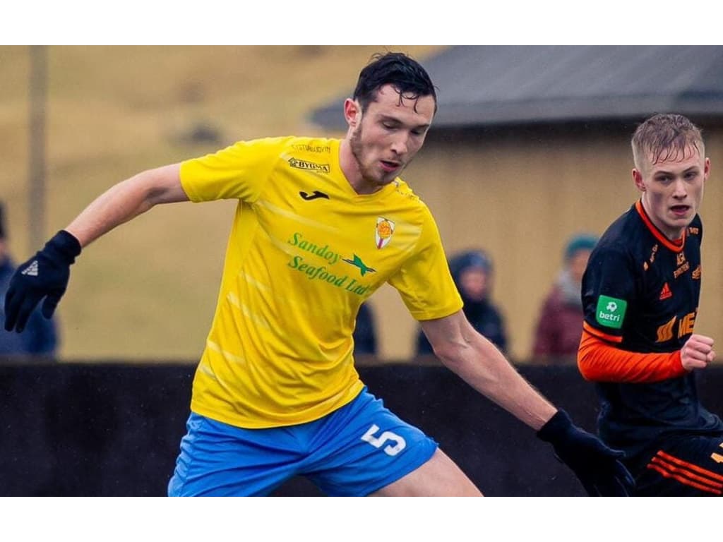 Rômulo Bosqueiro se destaca no futebol das Ilhas Faroé e vê crescimento ...