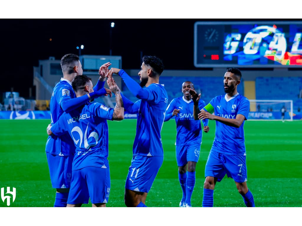 Michael marca, faz comemoração de Cristiano Ronaldo, e Al-Hilal vence ...