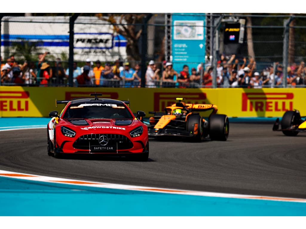 FIA explica trapalhada em safety car que deu vantagem a Norris no GP de Miami - Lance!