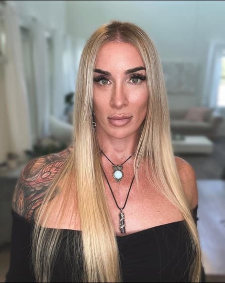 Ex-lutadora parou a internet ao mostrar seu processo de transição de gênero