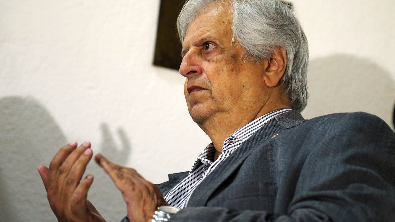 Modesto relembra dificuldades e crê que Libertadores 'mantenha' elenco ...