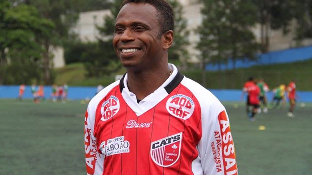 Edilson entra na lista de veteranos andarilhos. Haja fôlego para eles ...