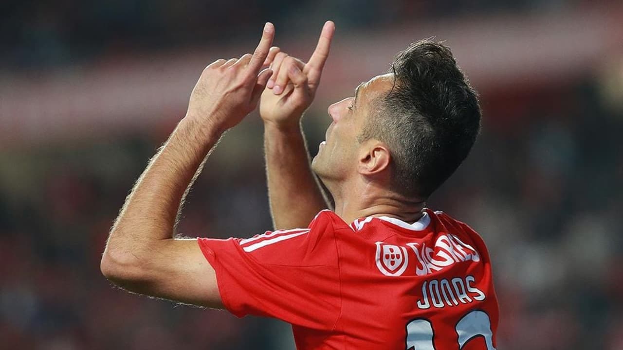 Jonas é eleito 'melhor jogador do mês' pela terceira vez consecutiva