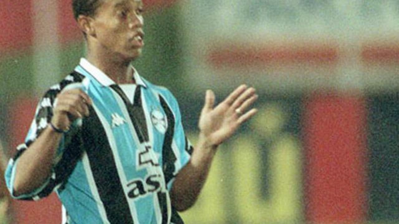 Você sabe tudo sobre R10? Faça o quiz e veja imagens históricas do craque