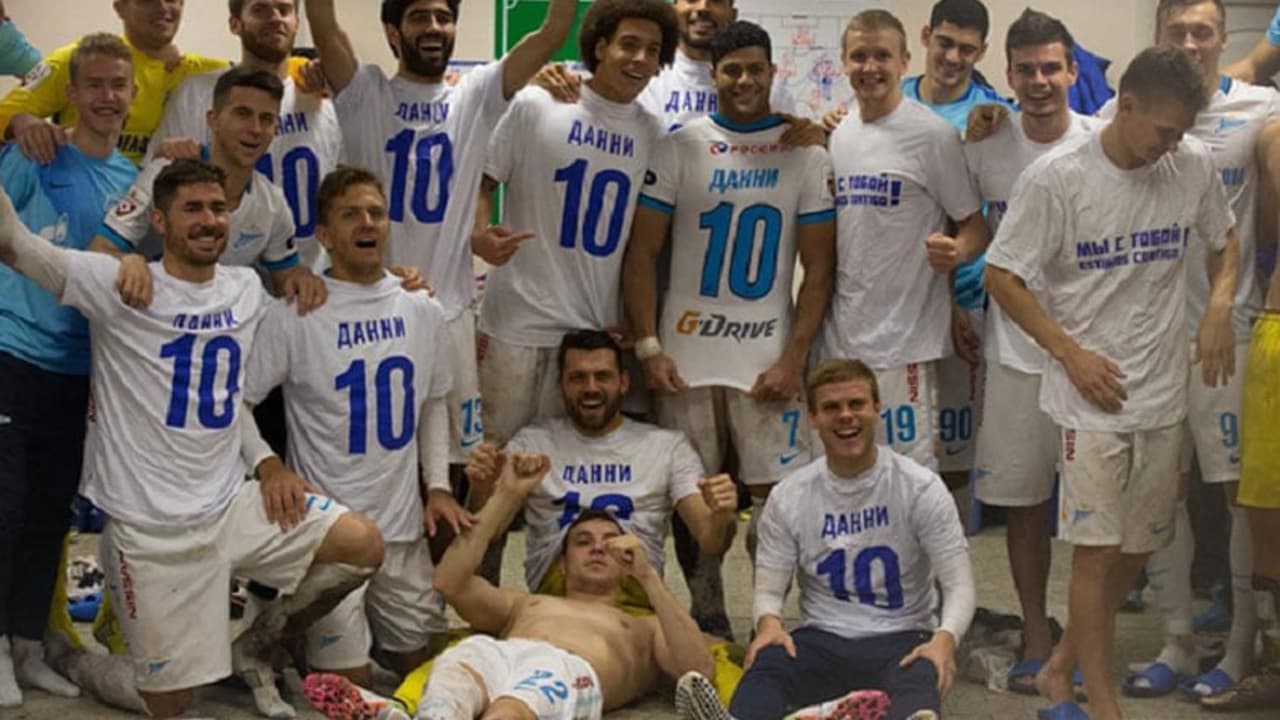 Zenit vai à final da Copa da Rússia, e jogadores homenageam Danny