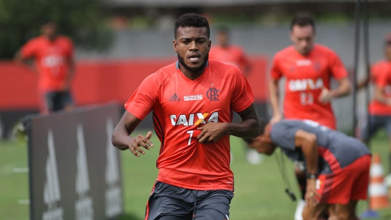 Cirino mostra confiança no Flamengo: 'Temos time para sermos campeões ...