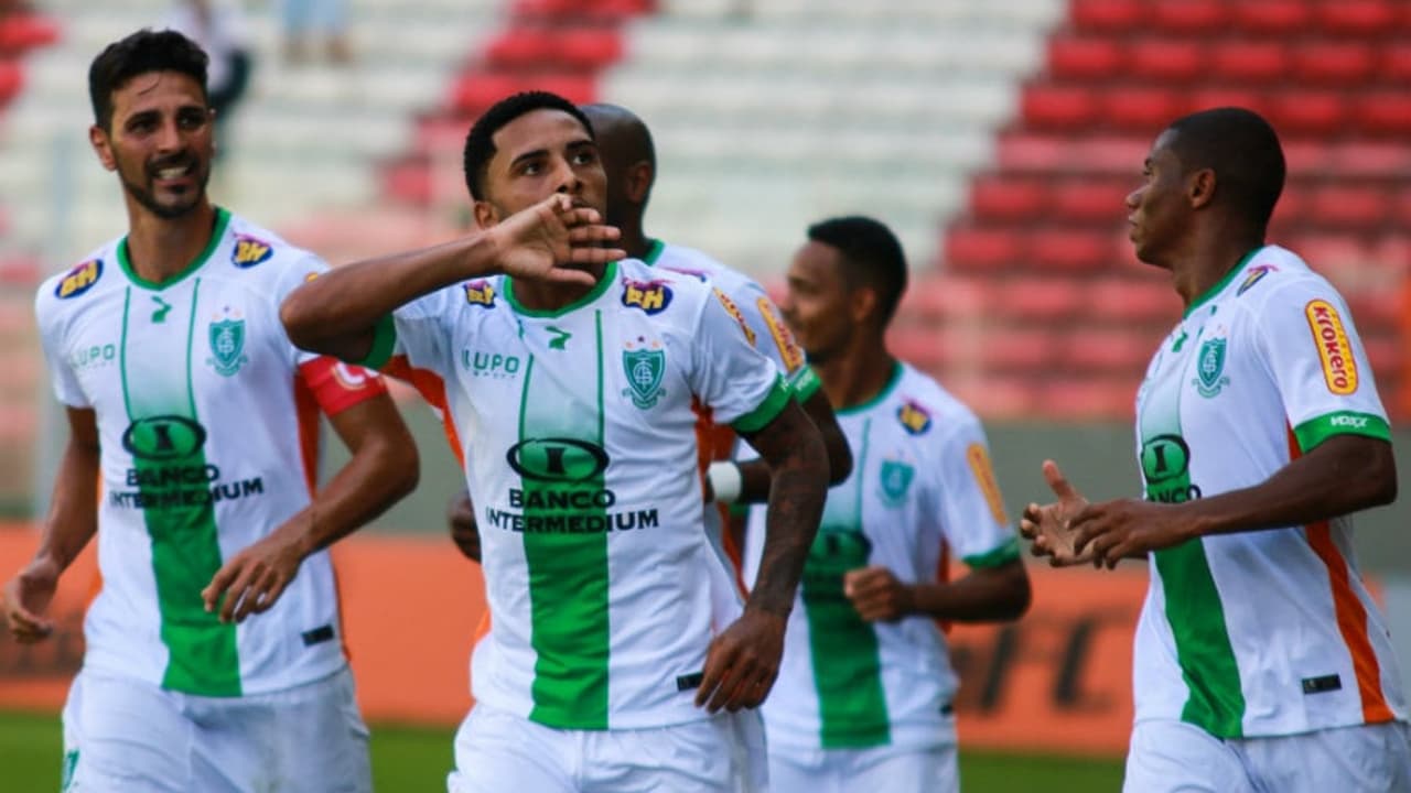 Quem foi O Cara da 25ª rodada do Brasileirão? Vote em duelos! - Lance!