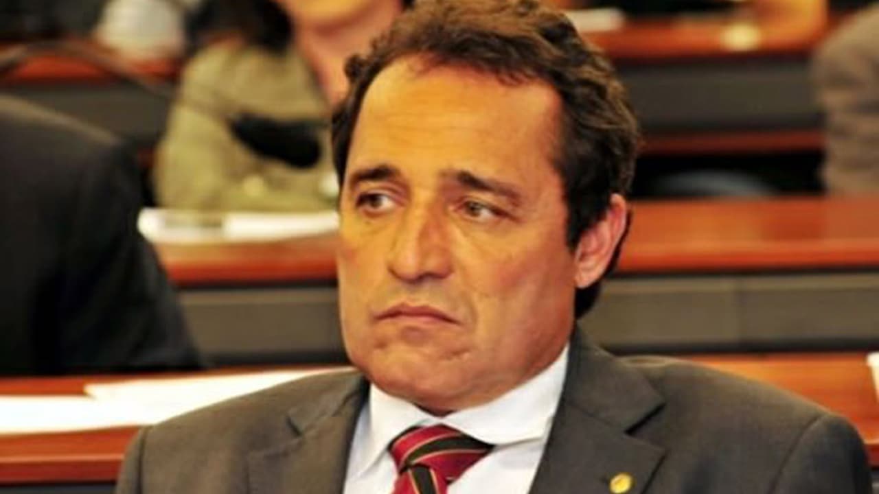 Deley confia na mística do Flu em finais contra o Flamengo - Lance!