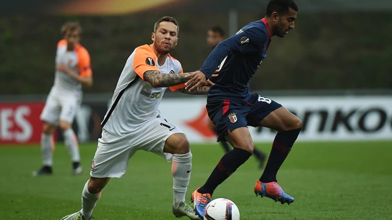 Marlos comemora vitória e os 100% de aproveitamento na Liga Europa