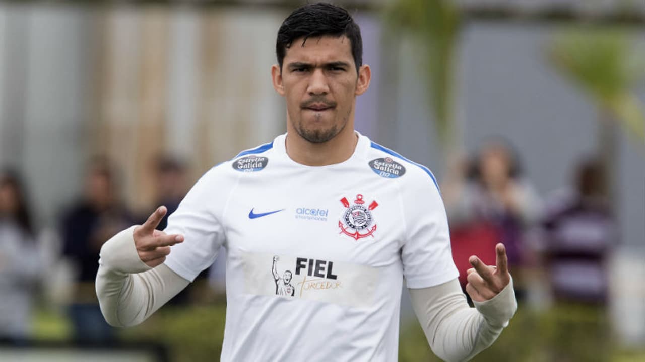 Timão faz proposta para Balbuena renovar contrato por quatro anos
