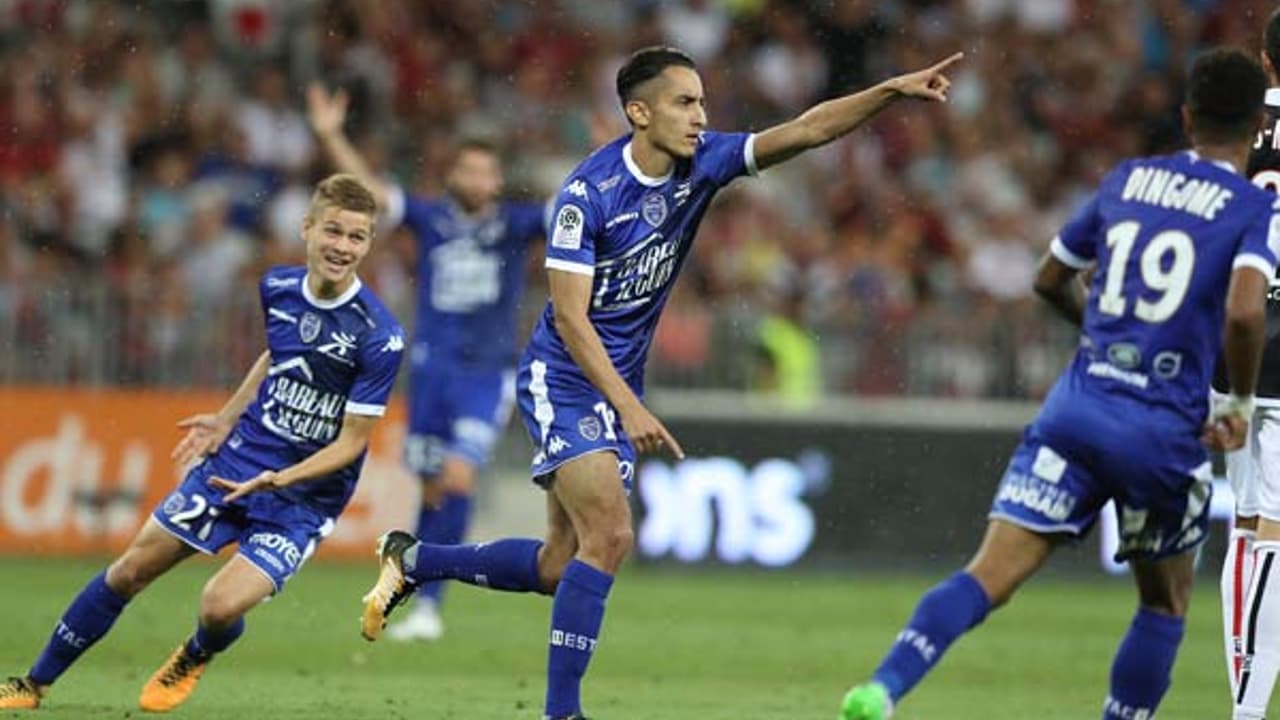 Nice perde em casa e segue sem vencer no Campeonato Francês