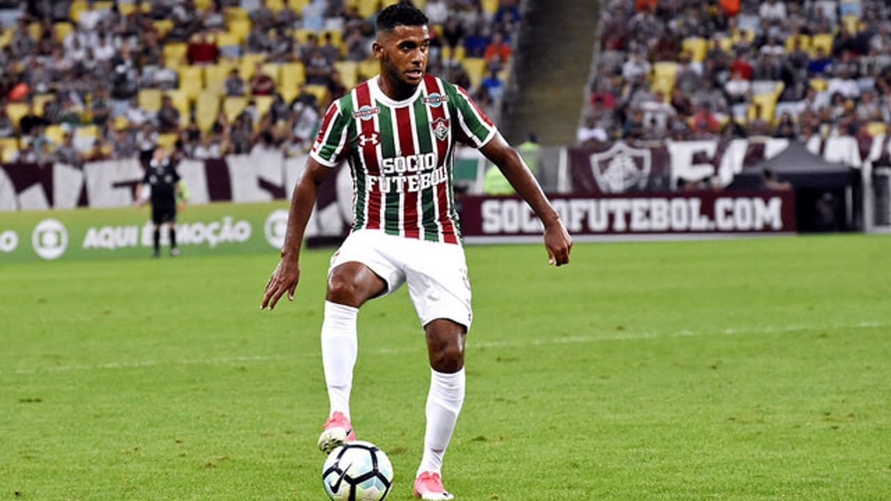 Fluminense prorroga contrato de Mateus Norton até o fim de 2020 - Lance!