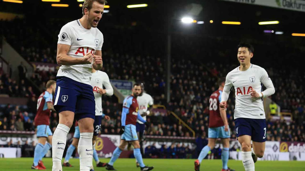 Harry Kane faz hat-trick e dá vitória ao Tottenham fora de casa