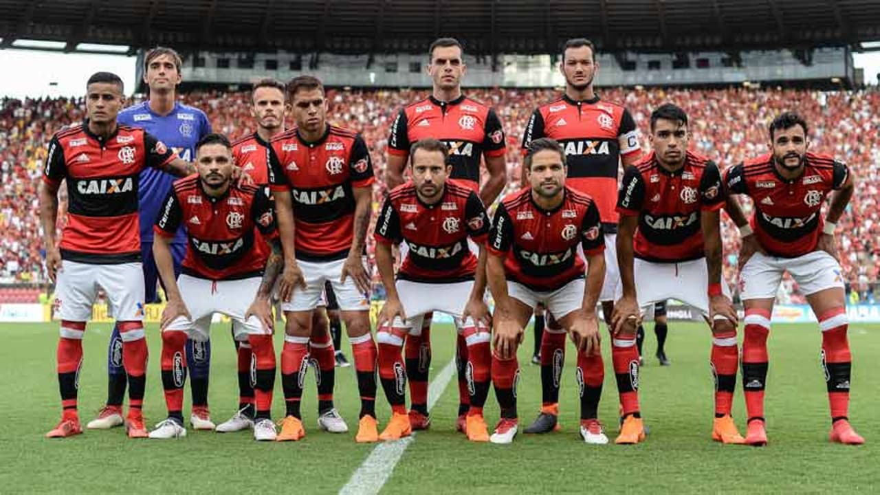 21 vezes Flamengo! Relembre os anos em que o Fla levou a Taça GB - Lance!