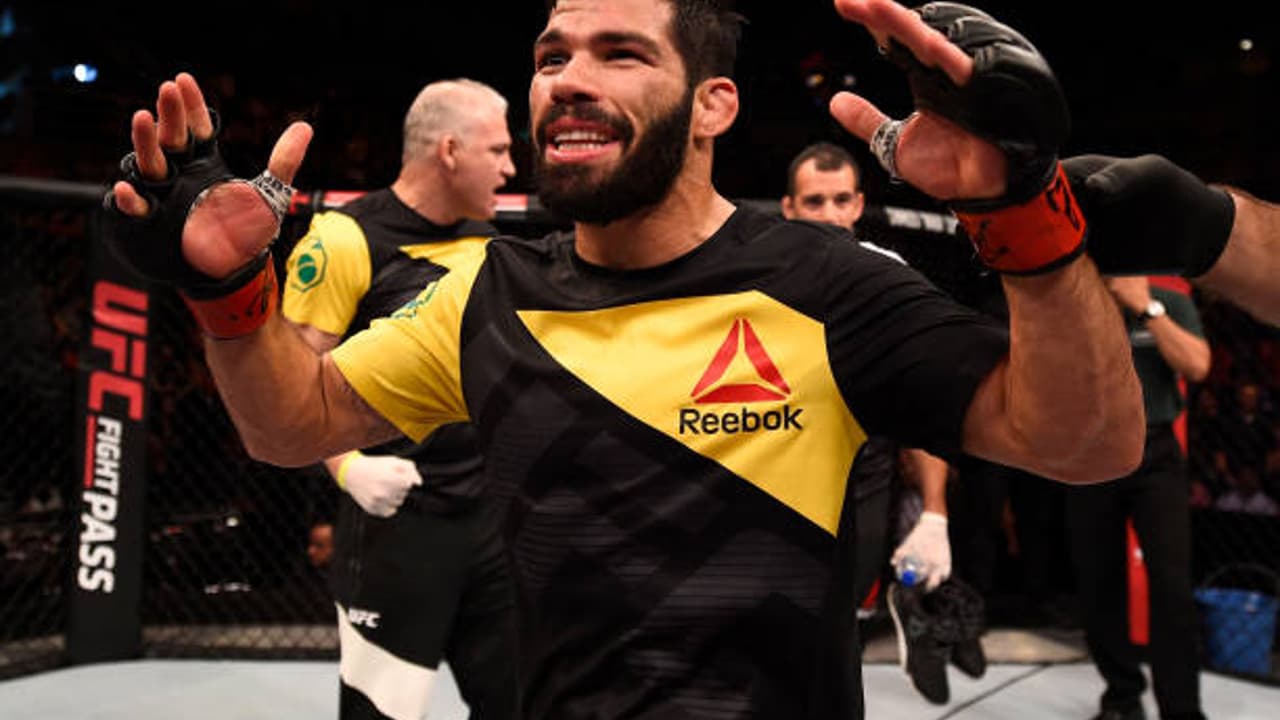 Assunção volta a pedir luta com Dominick e provoca ex-campeã; veja - Lance!