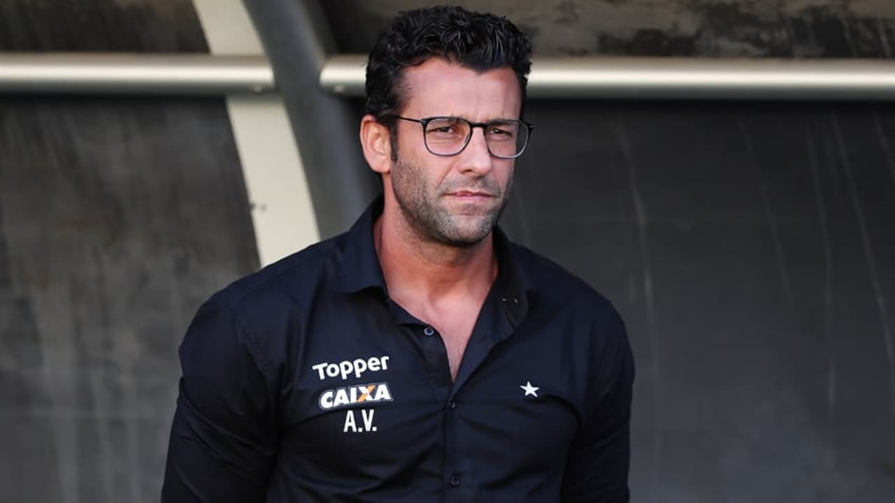 Postura à la Valentim dá primeira vitória ao Botafogo no Brasileirão ...