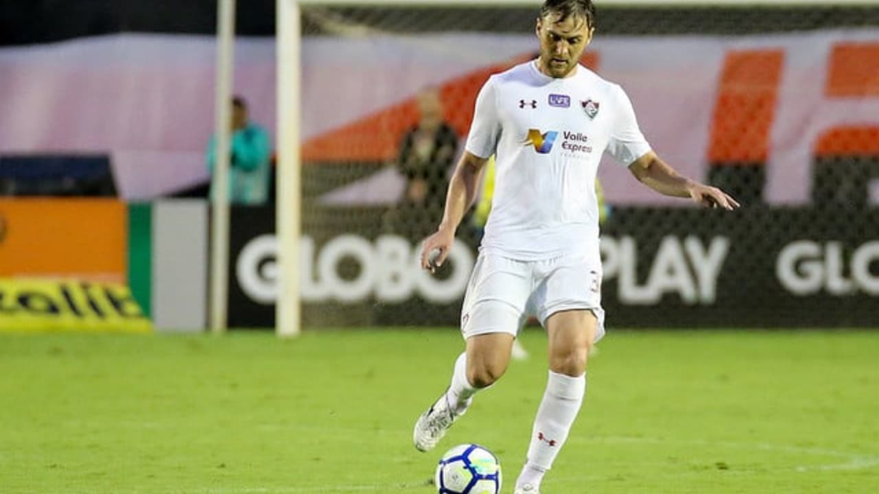 Nathan Ribeiro cita falta de ritmo, mas comemora estreia pelo Flu - Lance!