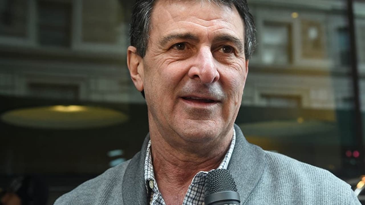 A hora mais gloriosa do futebol argentino aos olhos de Mario Kempes