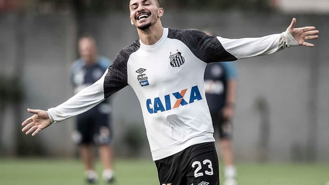 Alison se firma no Santos em 2018, mas média de cartões é alarmante ...