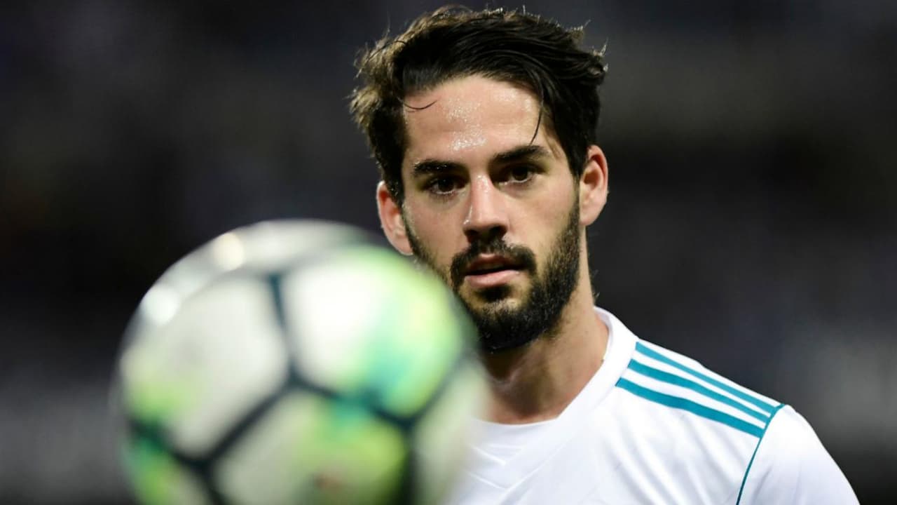 Em baixa, Isco entra no radar do Manchester City, diz jornal inglês