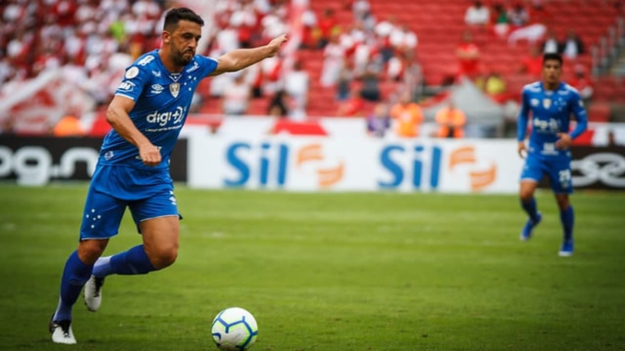 Edílson tem segundo rebaixamento com um time mineiro e a quarta queda ...