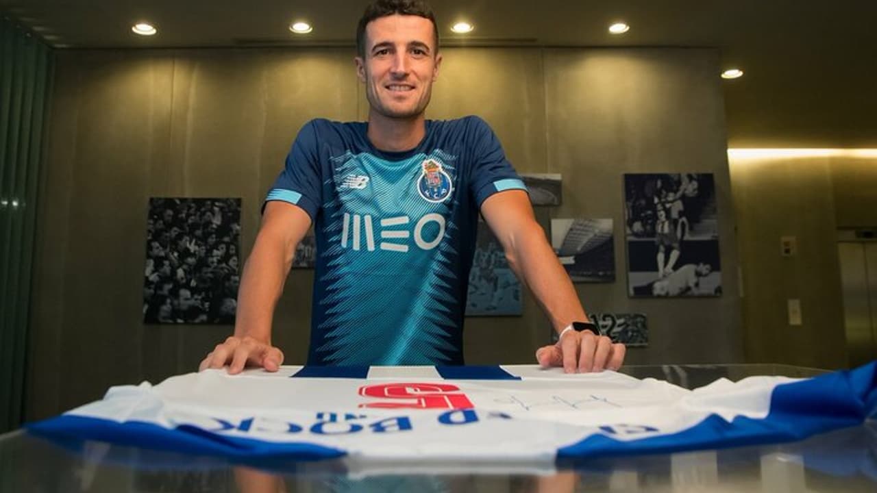 Marcano é anunciado pelo Porto: 'Nunca deveria ter saído daqui'