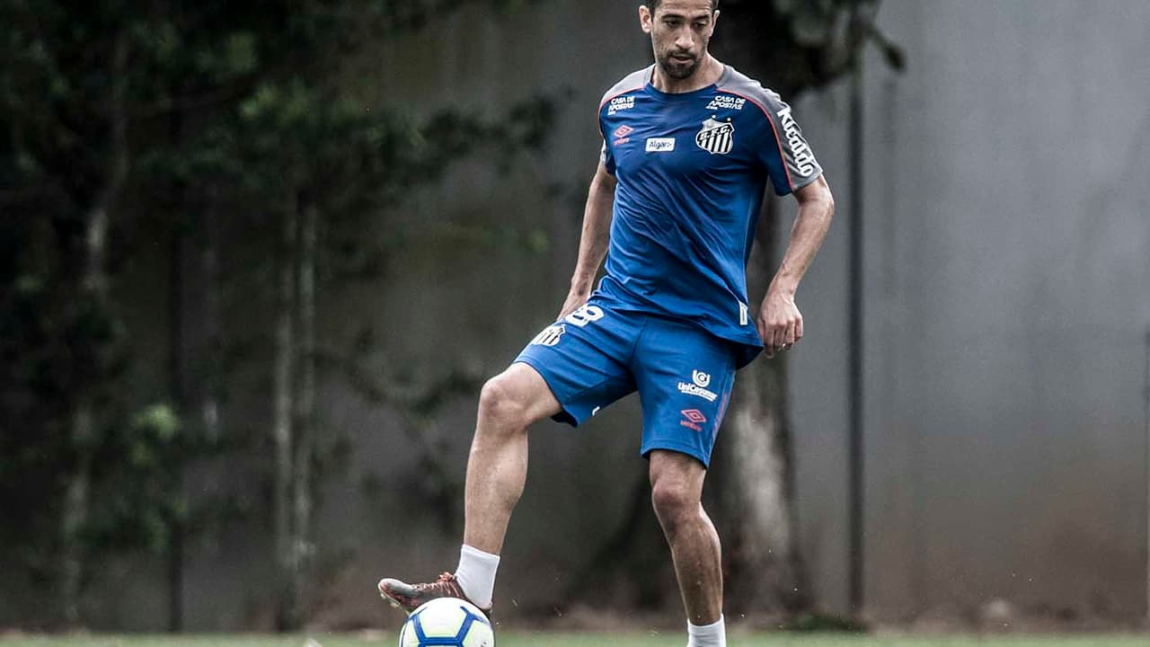 Evandro revela ansiedade para desencantar no Santos: 'Que saia contra o ...
